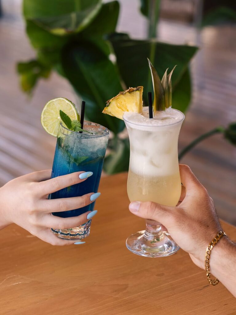 Best beach bars in Saranda (2025 Guide) – Cocktails & Sunset Spots ...