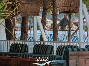 Best beach bars in Saranda (2025 Guide) – Cocktails & Sunset Spots ...